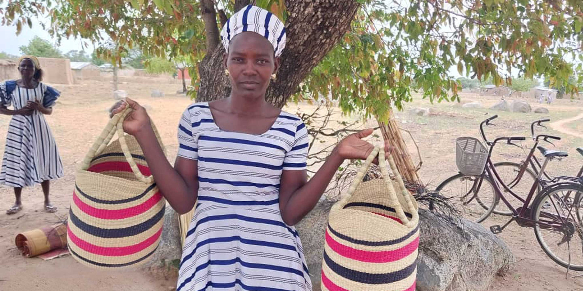 Hand crafted in Ghana – Newmarket 875