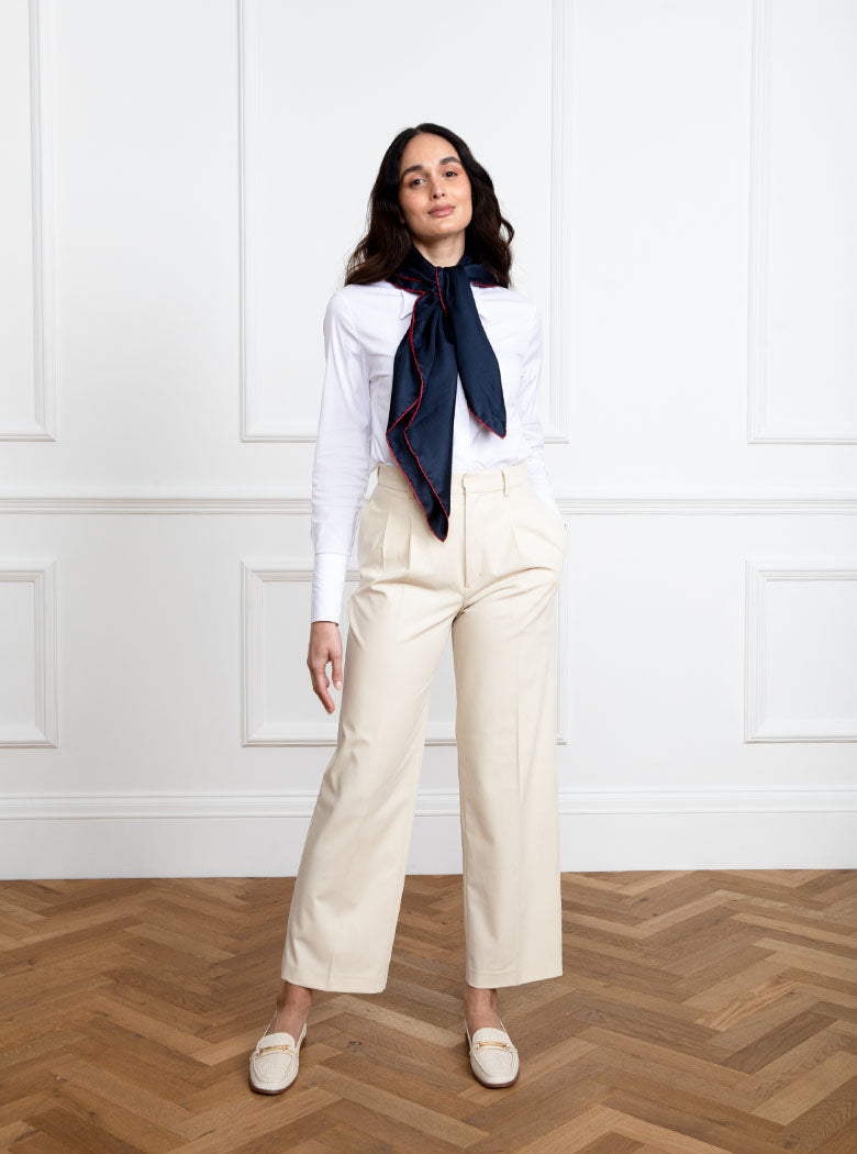 Foulard Scarf, 90 x 90, Navy with Red Border – Newmarket 875